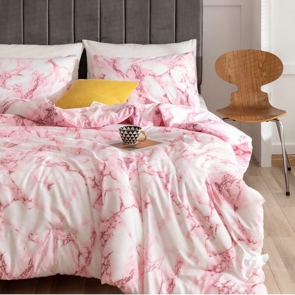 Bedding | Pink Marble Queen Size Comforter Set Bed In A Bag | Poshmark